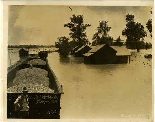 97208_photo.tif - 1927 Flood Photograph Collection - Digital Archives ...